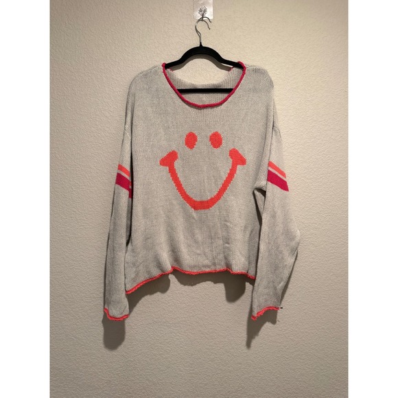 NATURAL LIFE | Sweaters | Natural Life Carson Gray Smiley Face Graphic ...